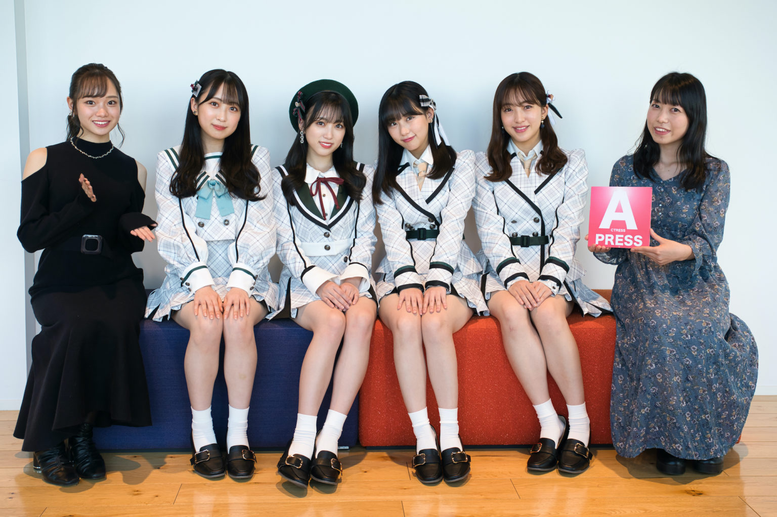 HKT48 2nd Album 『アウトスタンディング』12月1日発売。 田島芽瑠、田中美久、矢吹奈子、渡部愛加里 インタビュー① ファン待望 ...