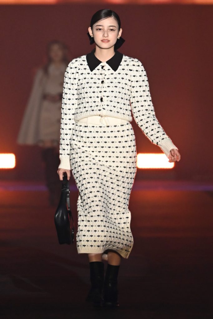 松井愛莉、香音ら「REDYAZEL」の秋冬トレンドアイテムを纏い、ステージを輝かせる！＜TGC 北九州 2022 ④＞【Reporter：細井彩香】 | ACTRESS PRESS