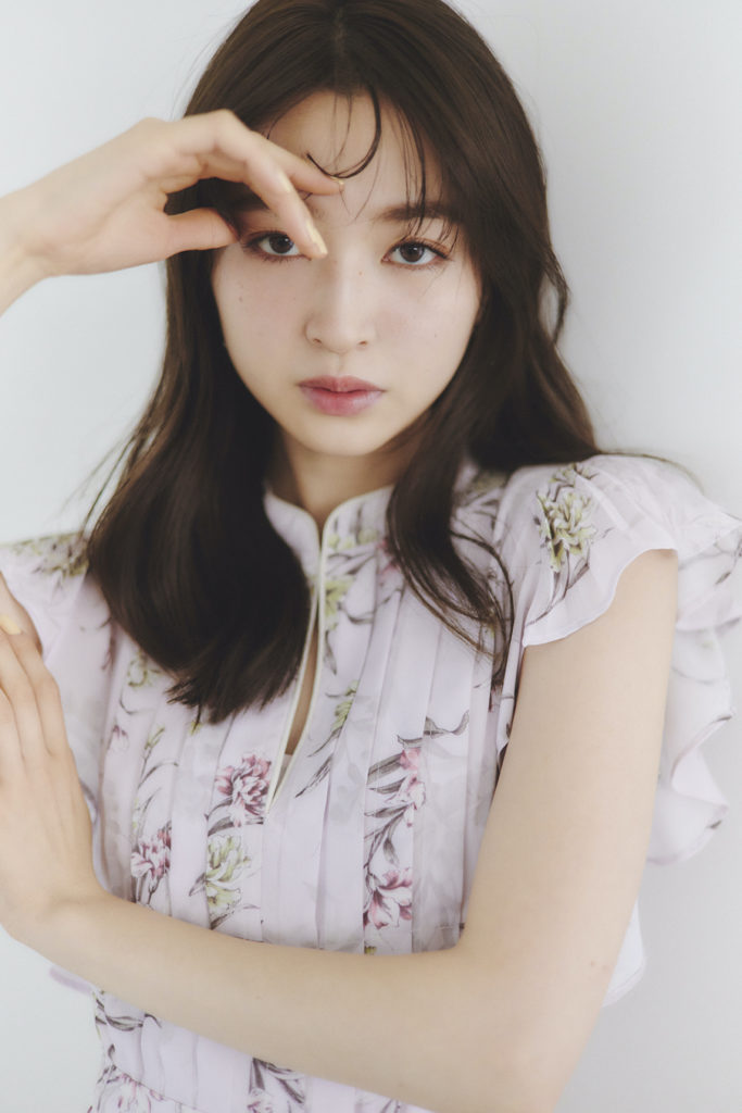 女優・上西星来、gelato pique・SNIDELの春にぴったりな限定アイテムを着こなす！ | ACTRESS PRESS