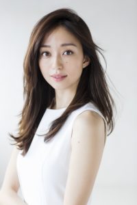 松島花、SNIDELやFRAY I.Dなど人気8ブランドのドレスを着こなす！ | ACTRESS PRESS