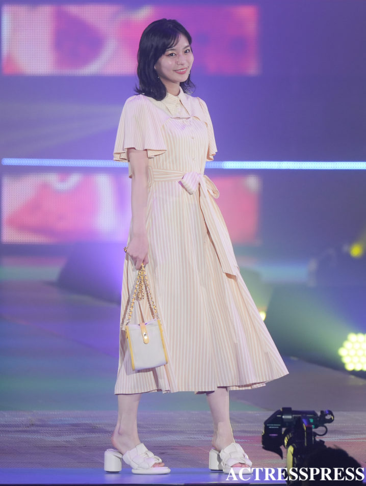 ＃ハンサム色っぽガーリー なREDYAZELステージに、なごみ、川口ゆりな らが登場！ 開放感あふれるカラーで今年の夏を彩る！＜Rakuten GirlsAward 2023 S/S ...