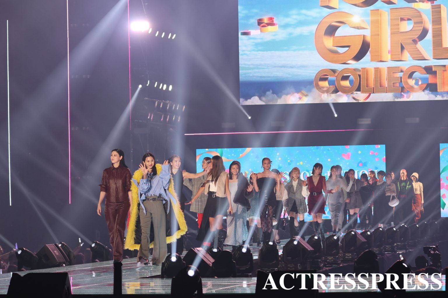 生見愛瑠、久間田琳加、矢吹奈子ら豪華モデルが集結。秋冬ファッション披露に観客釘付け！＜マイナビTGC2023 A/W⑥＞【Reporter：國近奈旺、山崎詩音】 | ACTRESS PRESS