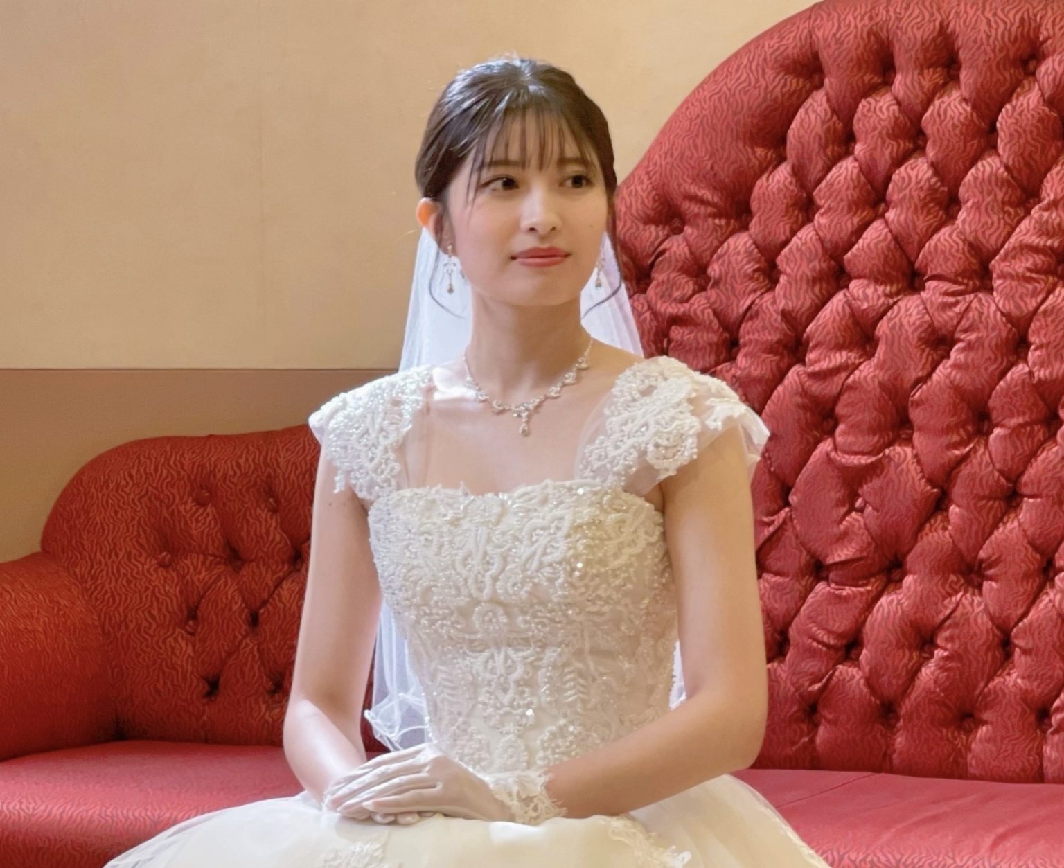 行天優莉奈（AKB48）、ウェディングドレス姿を初披露！ | ACTRESS PRESS