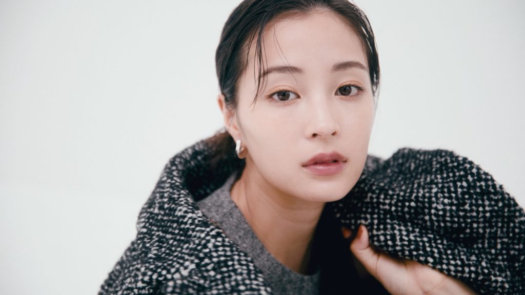 広瀬すず、ファッションブランド・CLANEと初コラボ！【インタビュー掲載】 | ACTRESS PRESS